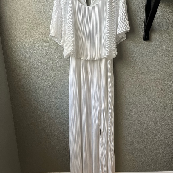Bella Ella Boutique | Dresses | Bella Ella Boutique In The Limelight ...